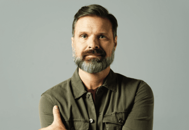 Mac Powell Releases “Everlasting Arms” – The Christ Gospel Radio